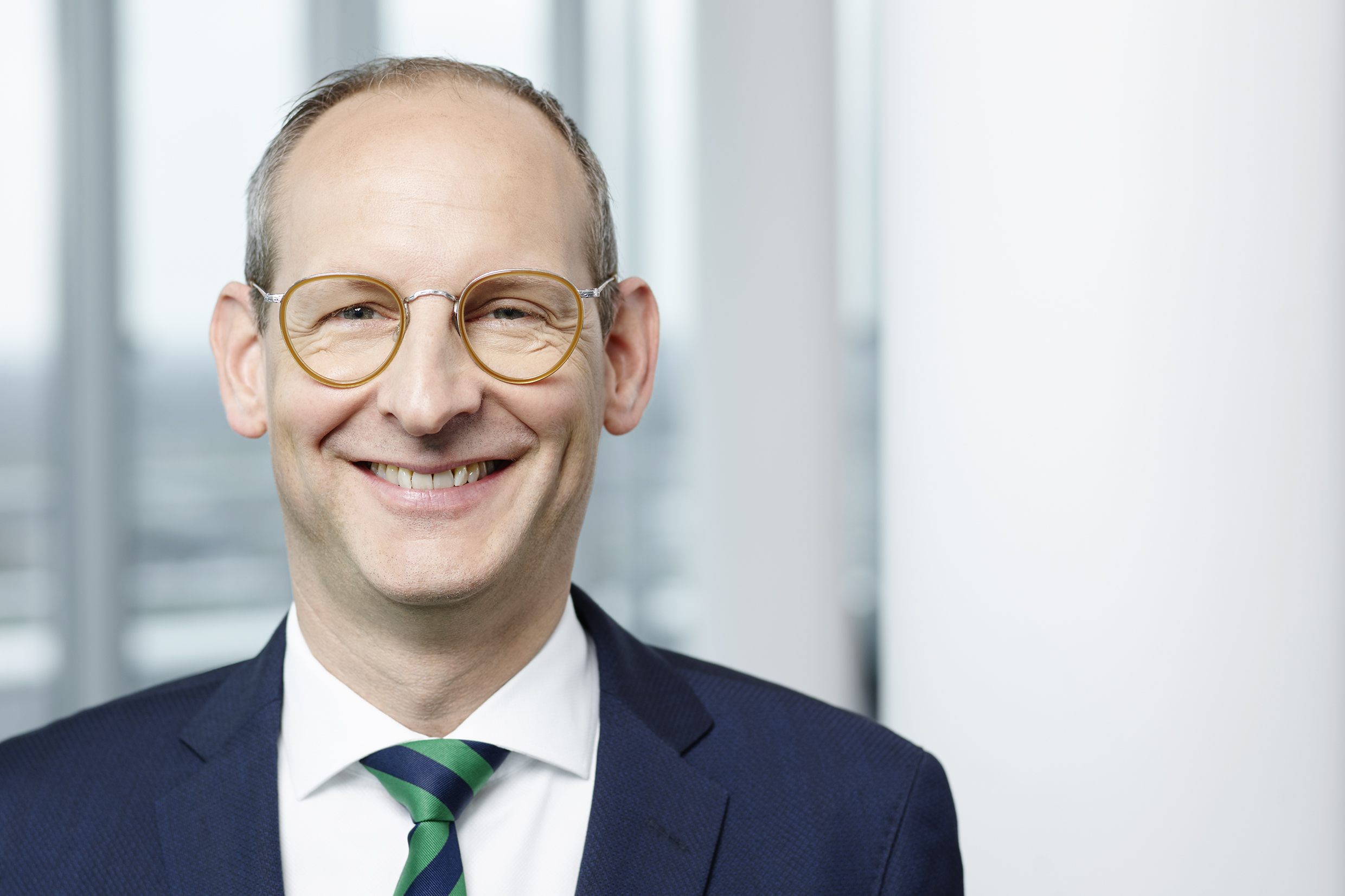 ERGO Board: Theo Kokkalas and Oliver Willmes with new responsibilities